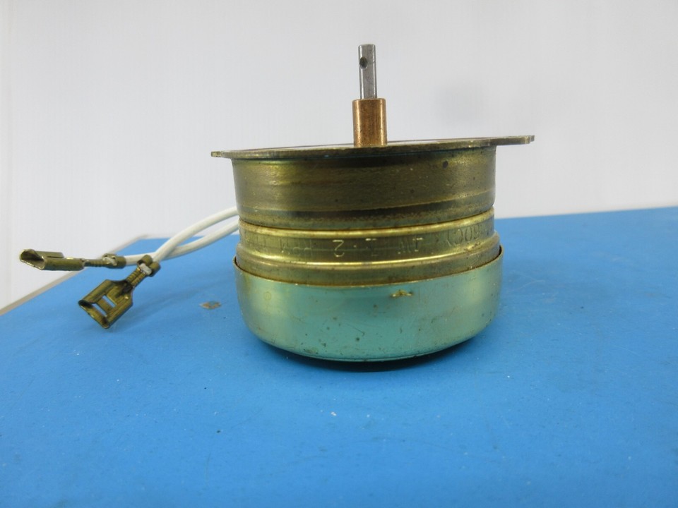 Synchron Clock BRASS bodied motor 630 110V 60cy 4w 1.2rpm NOS motor CCW ...