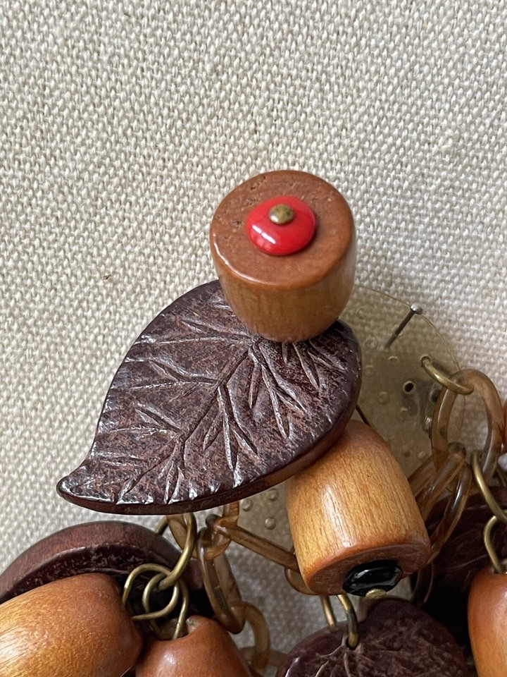 RARE MIRIAM HASKELL Wood Bead and Bakelite Beaded Brooch Acorns ...