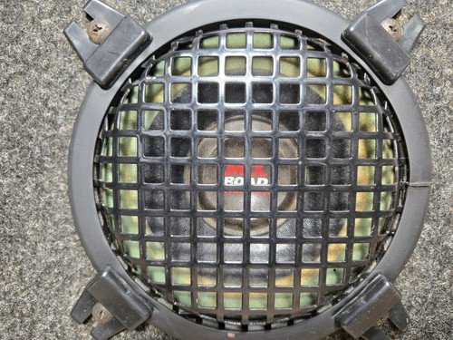 MTX Audio Road Thunder 6" Subwoofer Enclosure (old school) Needs ...