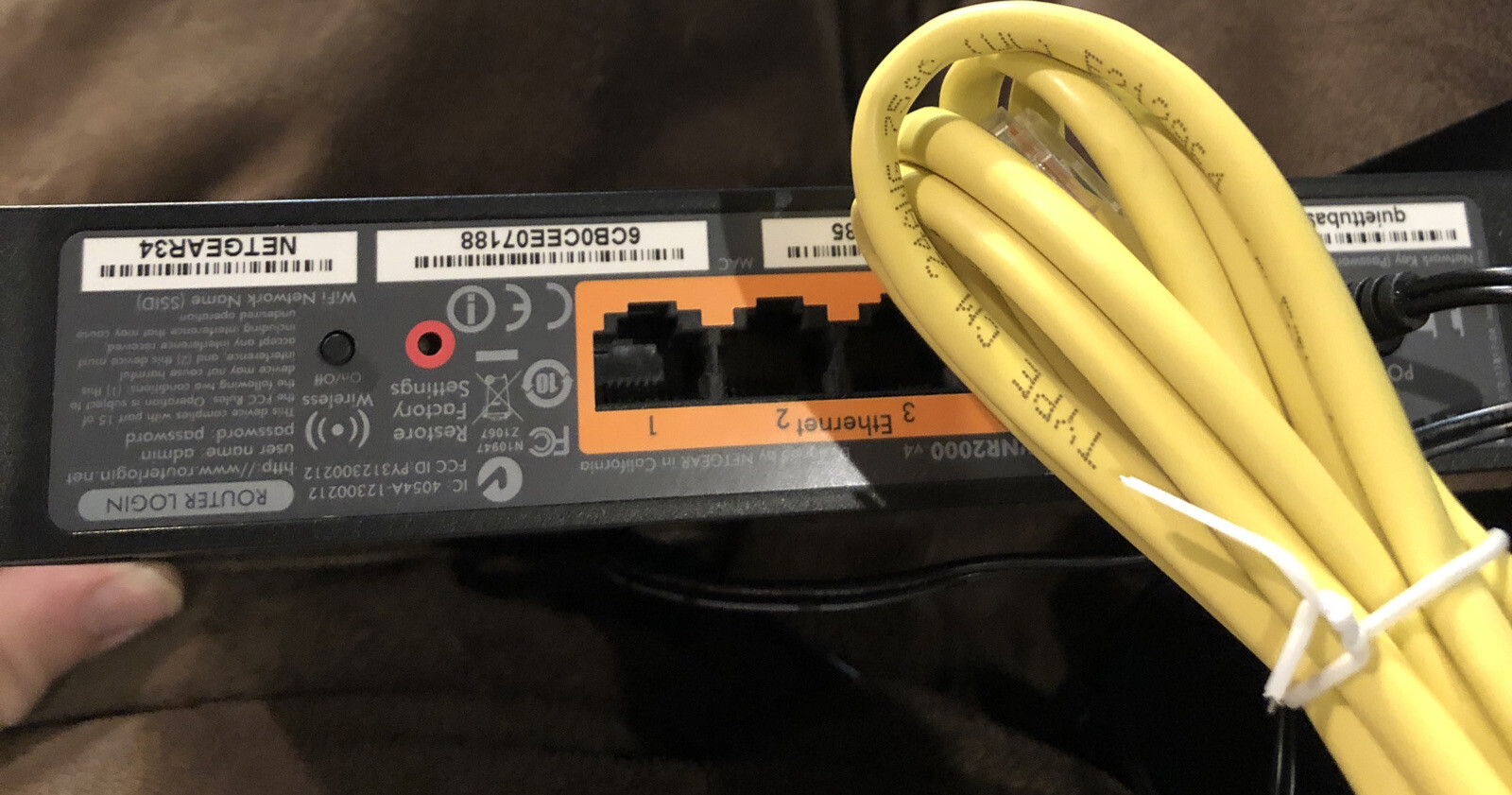 Netgear WNR2000v4 N300 Wireless WiFi Router With Power And Ethernet ...