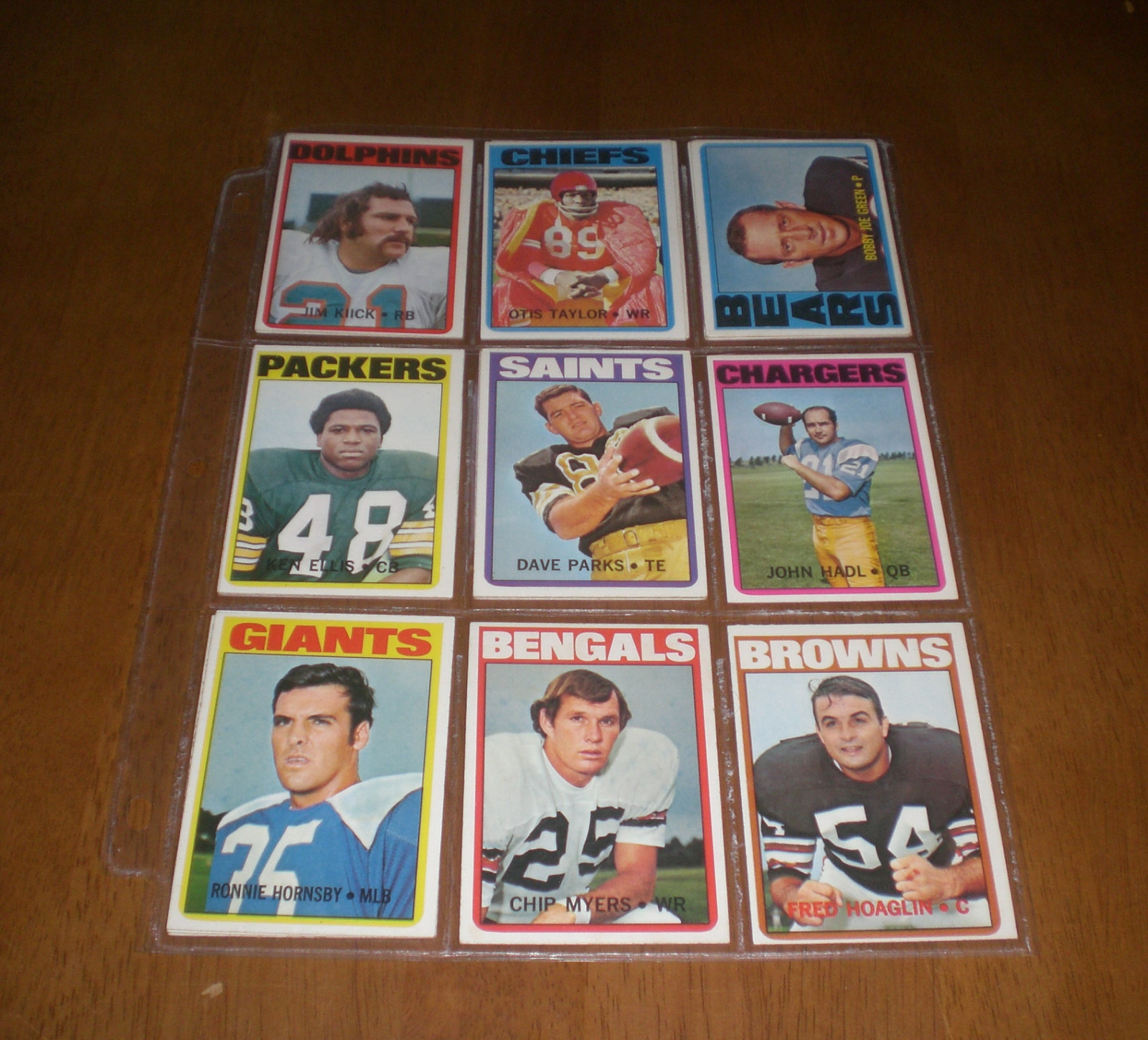 1972 TOPPS FOOTBALL CARDS SINGLES - YOU PICK - 5/$10 - No. 9 - 136 | eBay