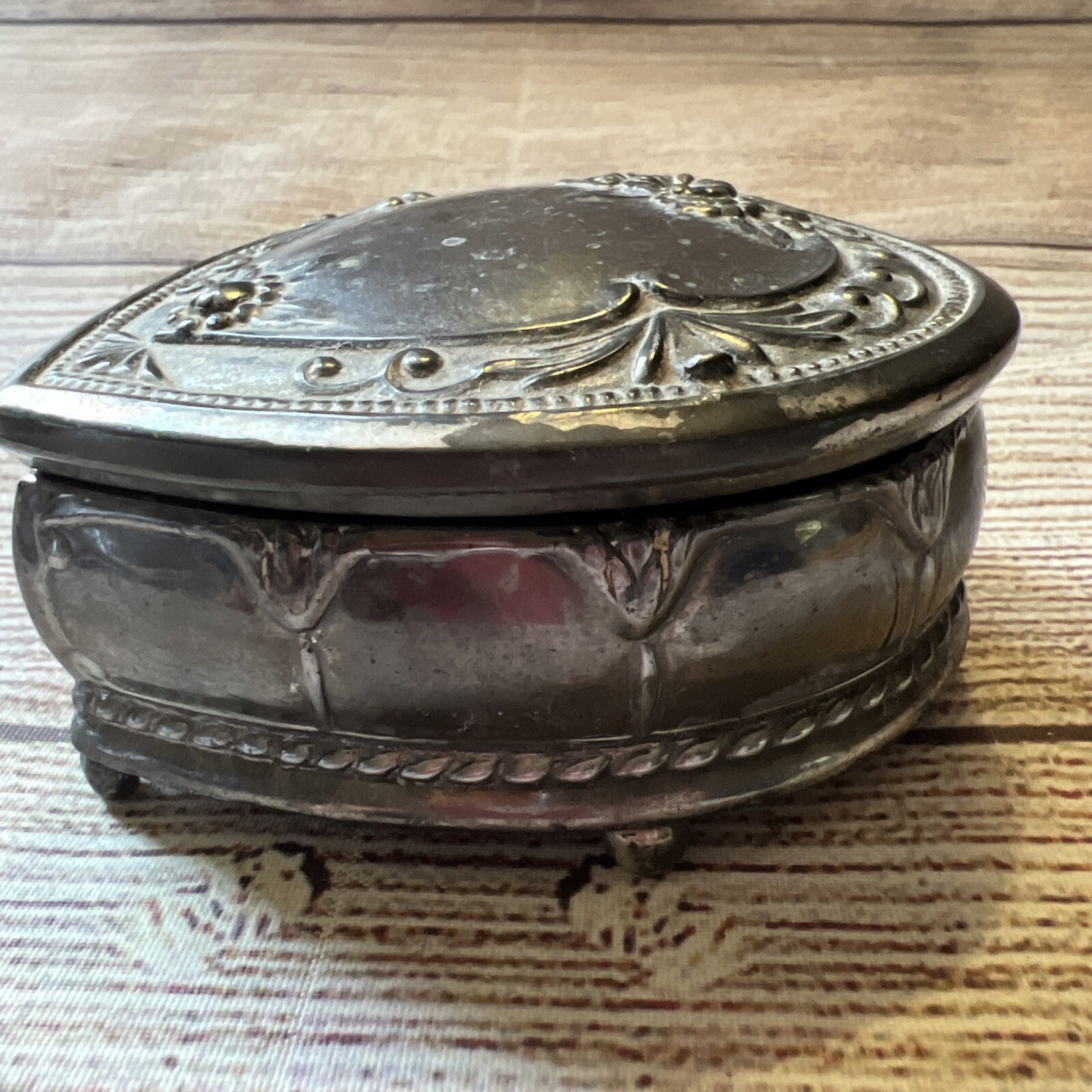 Vintage Jenning Brothers JB 3479 Silver plate Heart Shaped Trinket Box 3.25x3” | eBay