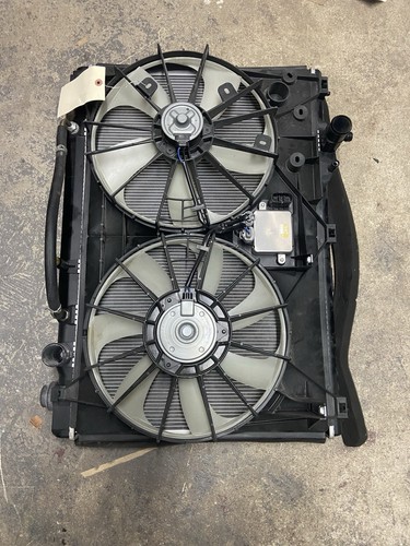 07-17 LEXUS LS460 4.6L USED GENUINE RADIATOR AND FAN ASSEMBLY OEM | eBay