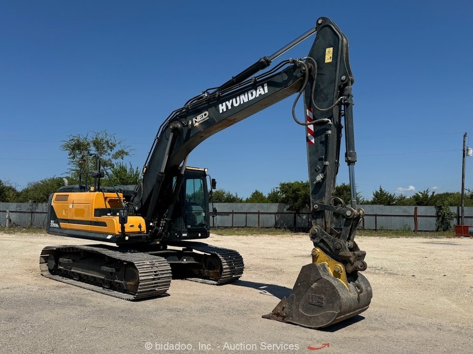 2022 Hyundai HX220A-L Excavator Trackhoe Aux Hyd Q/C Bucket A/C Cab ...