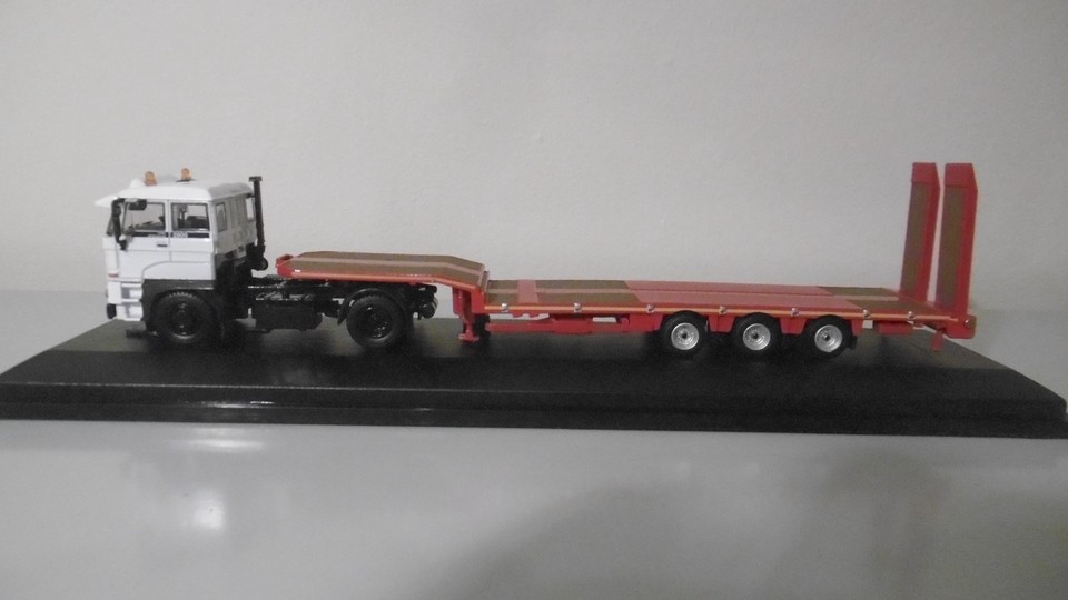 Oxford Modern Truck DAF 2800 Nooteboom Low Loader Trailer Ramps RED 1: ...