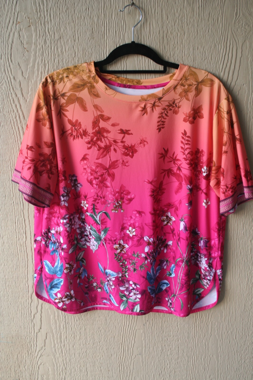 Johnny Was ACTIVE EMBOY Oversized Floral Ombre Stretc… - Gem