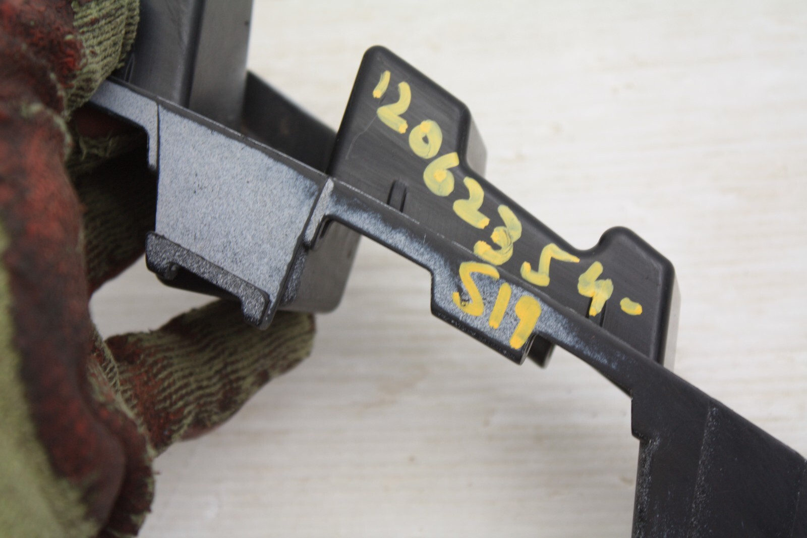 Mercedes C Class W205 Rear Bumper Left Bracket A2058800503 Genuine | eBay