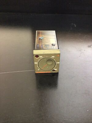 Temperature Controllers - Omega Temperature Controllers