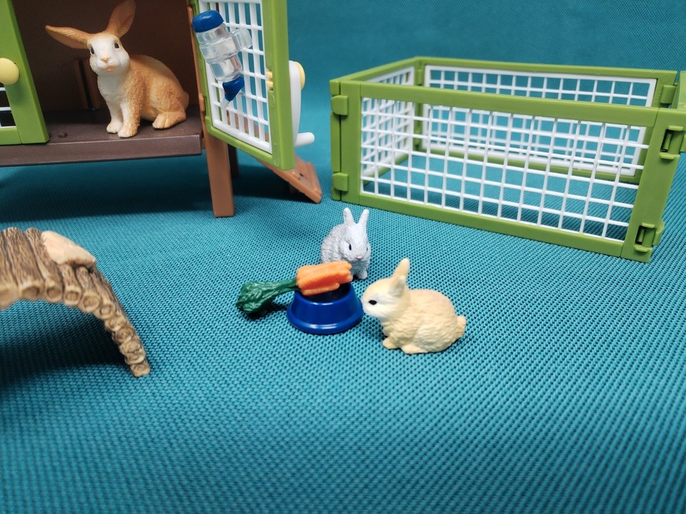 Schleich Farm World Rabbit Hutch 42420 | eBay UK