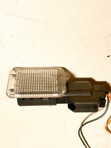 VOLVO C30 30722729 Feu Arrière du Hayon Droit 2.00 Diesel 100kw 2008 ...