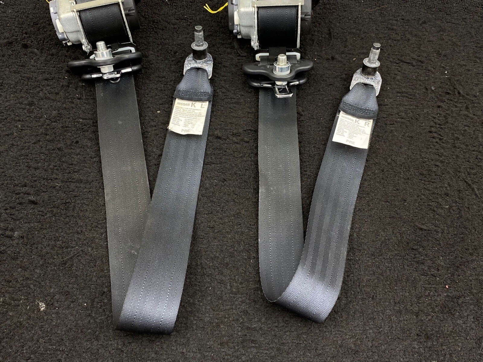 2013 NISSAN JUKE NISMO S FRONT LEFT LH AND RIGHT RH SEAT BELT ...