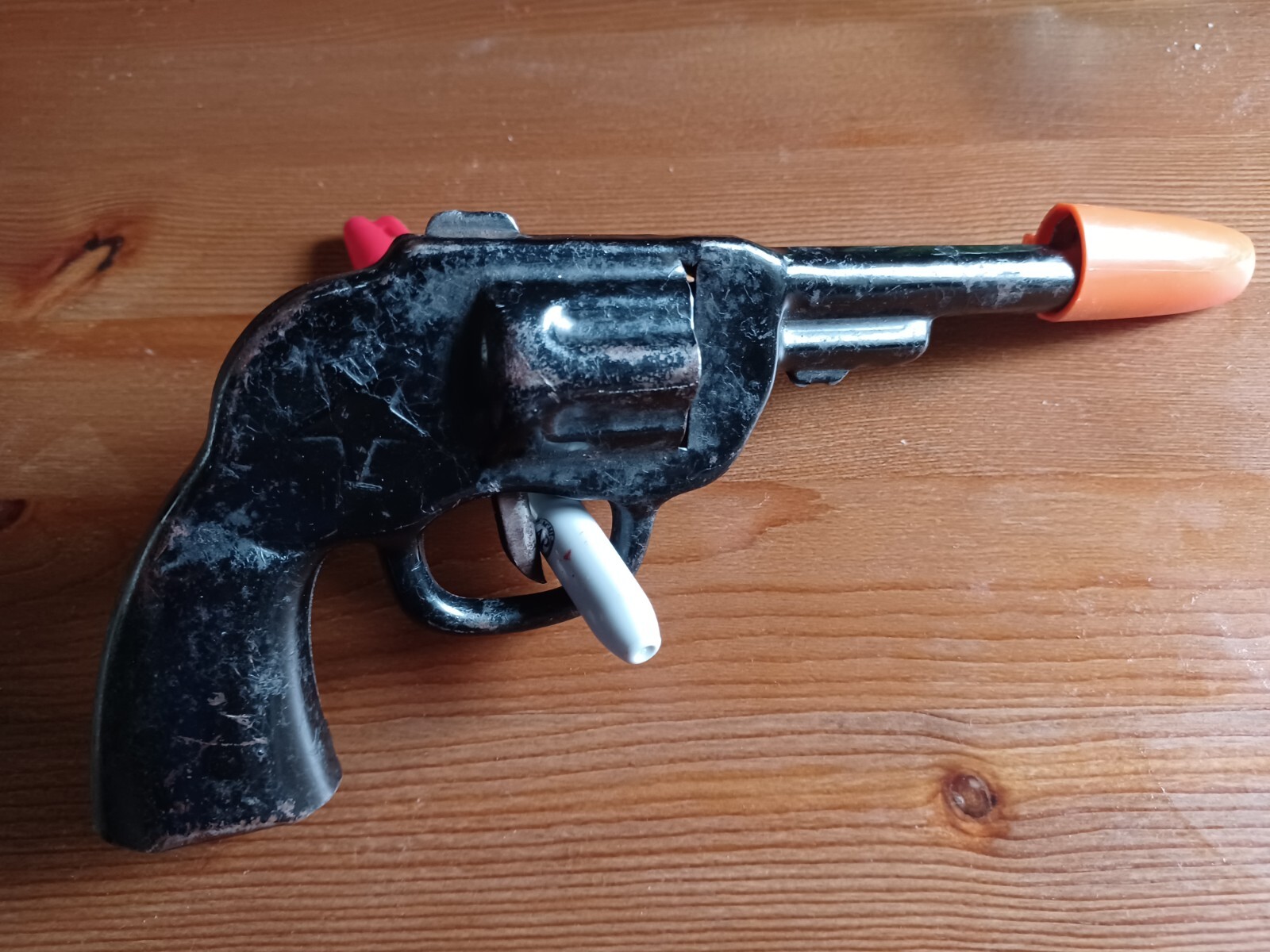 Vintage Wyandotte? Pressed Steel Tin Clicker Toy Gun Original Black USA ...
