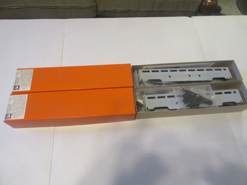 2 HO scale Detail Associates Undecorated Budd Hi-level El capitan car ...