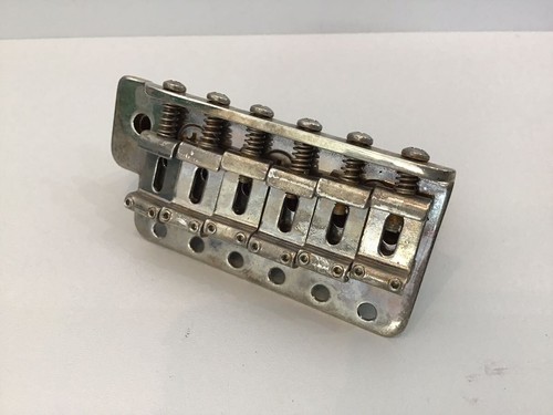Parte chitarra usata Fender Stratocaster Synchronized Tremolo Bridge ...