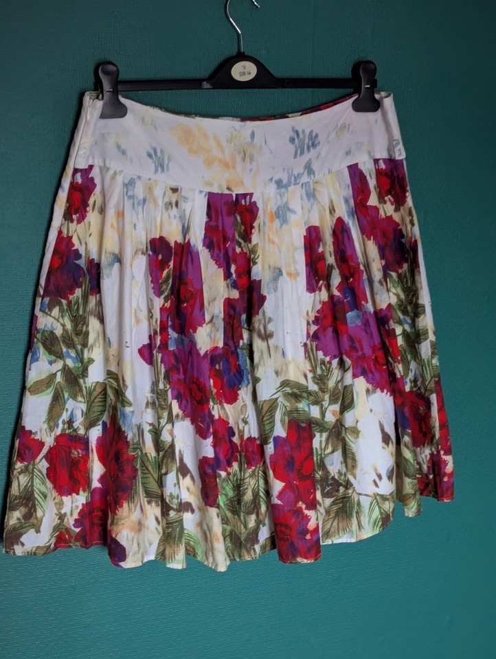 M&S Red Multi Floral Lined Pleated A-Line Skirt Womens UK Plus Size 18 ...