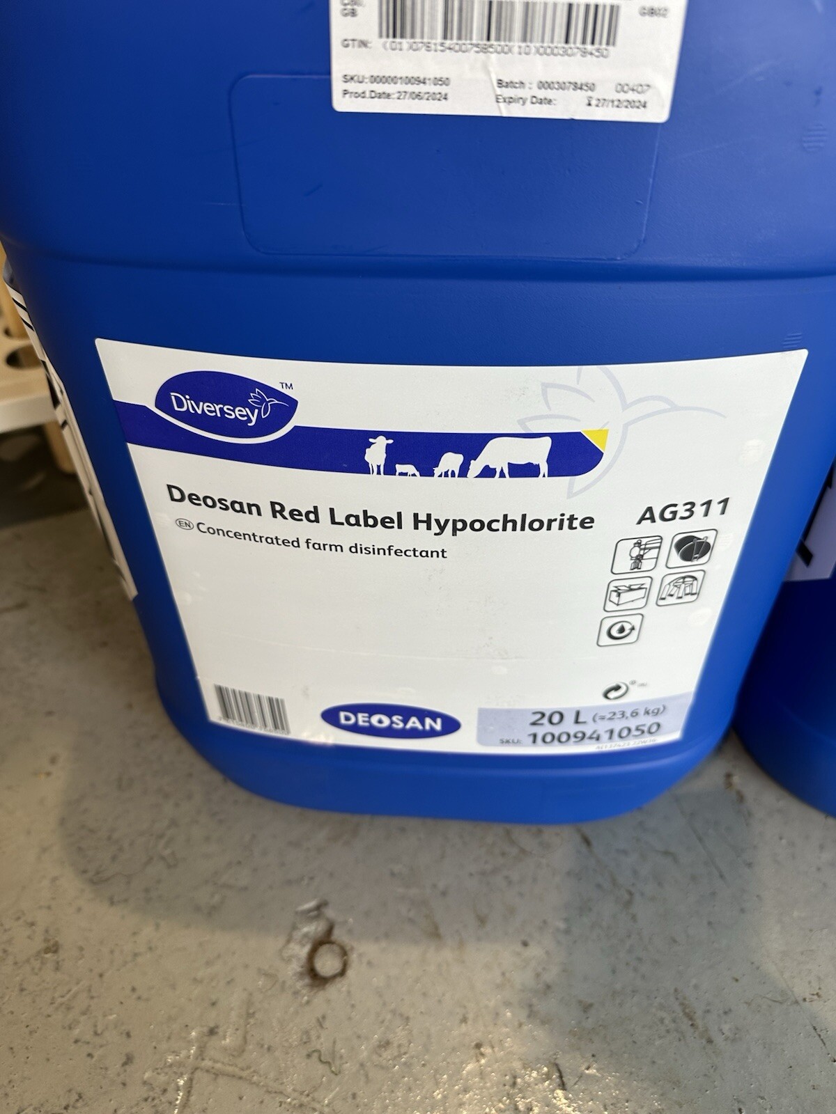 10 HYPO DEOSAN RED LABEL 20L Cleaner Path Driveway Mould Remover. On A ...