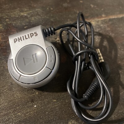 Philips CD Player Clip Wired Cable Remote Control Active Small Play ...