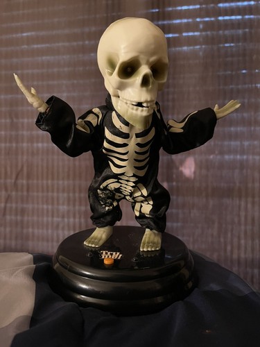 2011 gemmy grave raver skeleton | eBay