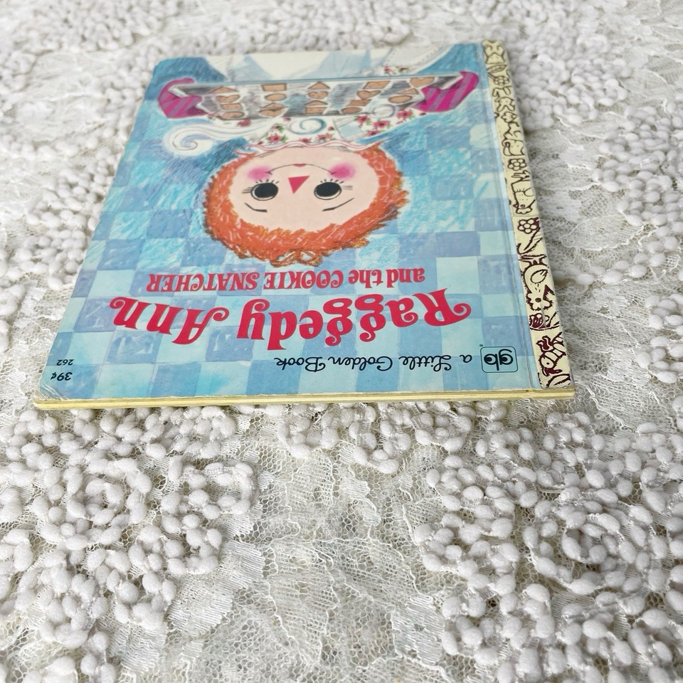 Little Golden Book Raggedy Ann & Cookie Snatcher-Barbara Shook Hazen ...