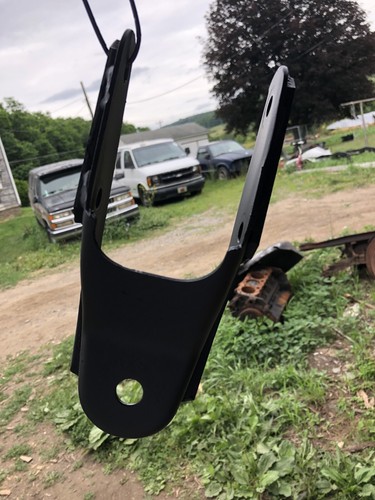 1963 early 1964 Corvette Rear End Front Snubber Bracket Used | eBay