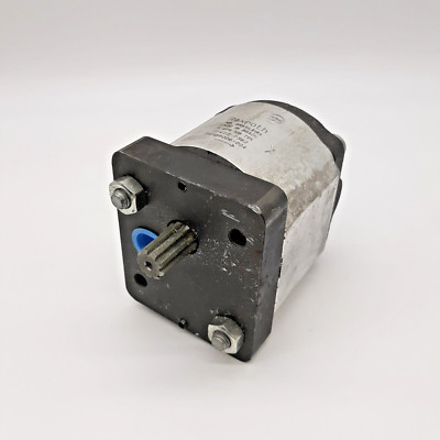 Rexroth R979 106 795 Gear Pump | eBay