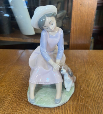 Lladro _ By My Side _ Girl Sitting with Dog _ 6 Inch Figurine | eBay