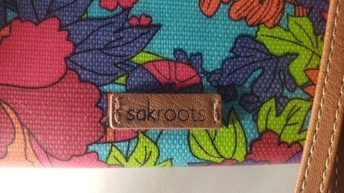 SAK ROOTS Floral Clutch Wristlet CROSSBODY WALLET Purse Credit Card ...