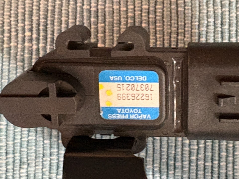 97-01 Toyota Camry MAP Sensor 89420-06060 Vapor Pressure Sensor 89460 ...