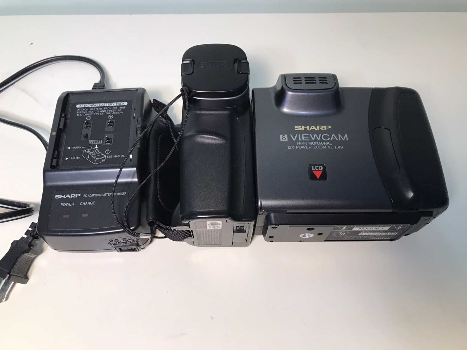 SHARP 8 VIEWCAM VL-E49u Black HI-FI MONAURAL 12X POWER ZOOM Auto Focus ...