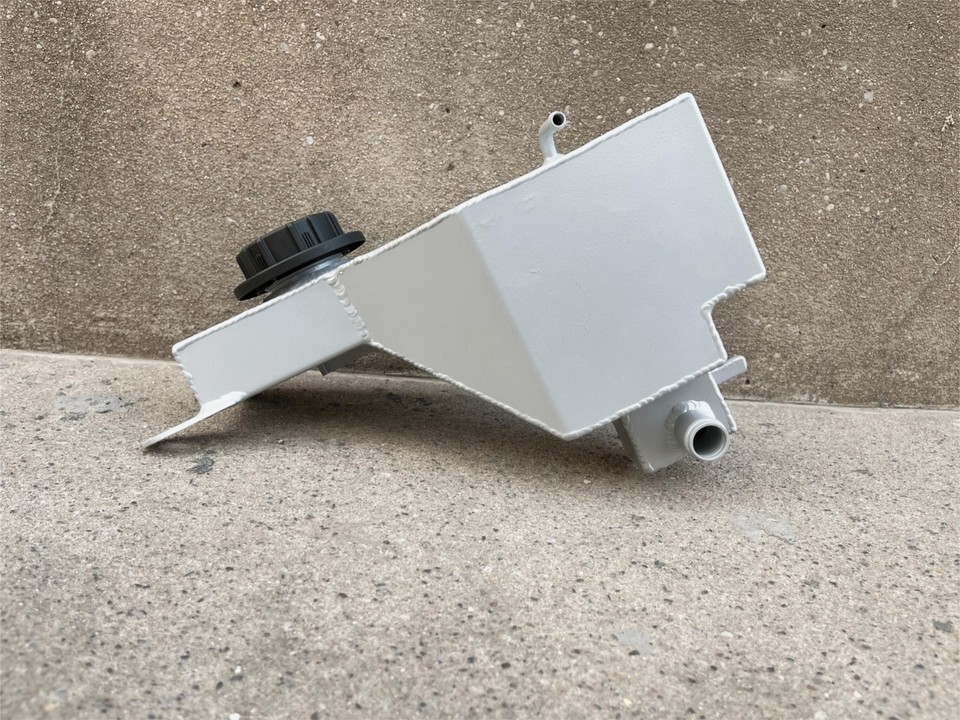 Aluminum Coolant Expansion Tank For Jaguar S-Type Vanden Plas XF XJ8 ...