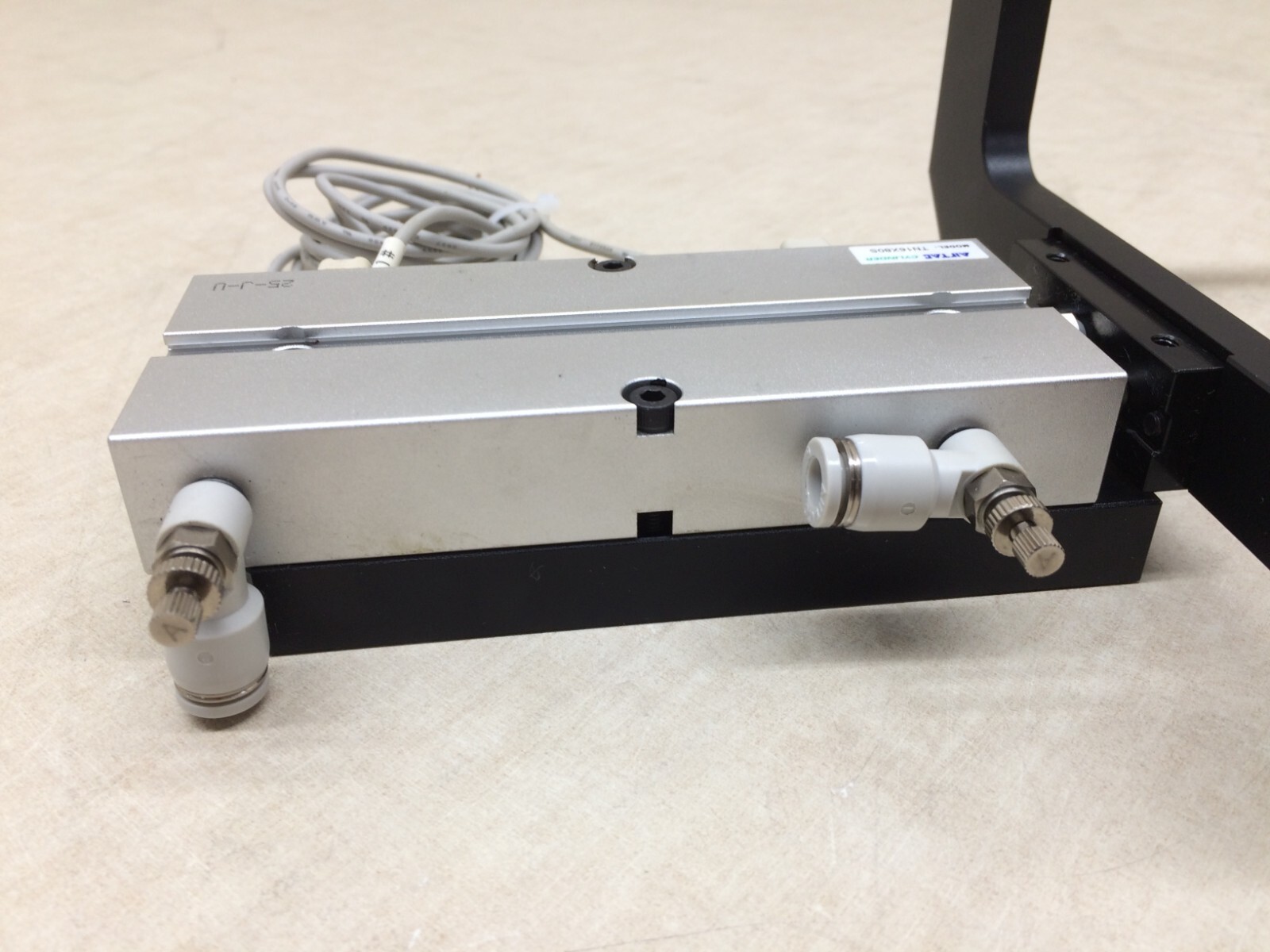 Airtac TN16X805 Pneumatic Pick and Pace Assembly Airtec DMSJ Sensors | eBay