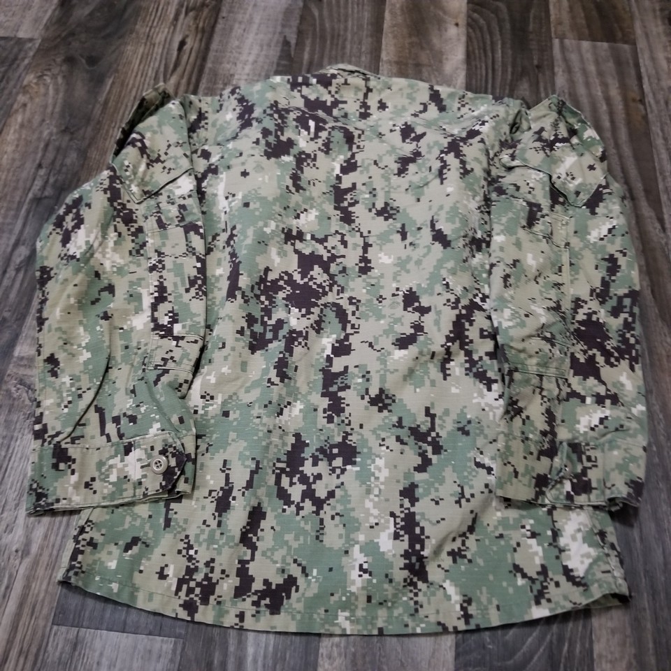 US Navy Working Uniform Type III Shirt Small Regular Camo NWU Blouse ...