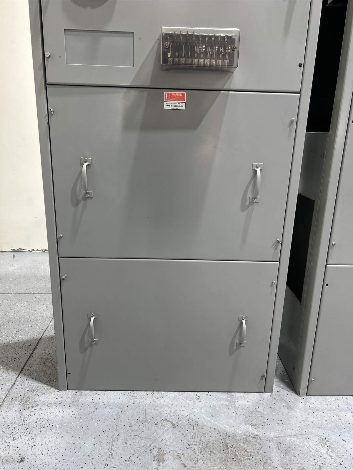 800 Amp , Meter Main With Pull Section 480/277 Seller Refurbished In ...