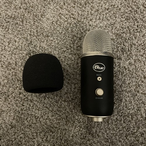 Blue Yeti PRO XLR 5-Pin USB Desktop Condenser Microphone BLACK ...