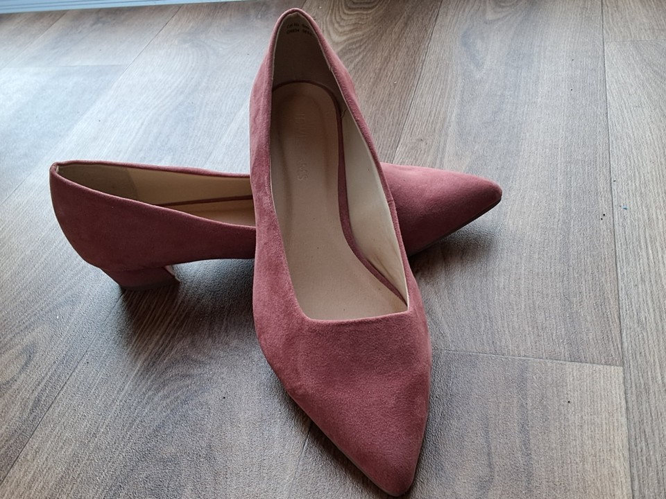 Suedette Pointed shoes Size 9 with small heel. BNWOT JD Williams | eBay UK