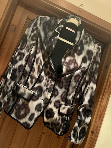 Stunning Basler Designer Blazer In On Trend Smudge Leopard | eBay UK