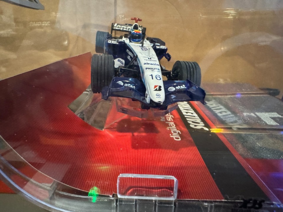 Williams F1 FW29 1:32 Scale SCX Digital 1354 - Mint Brand New | eBay