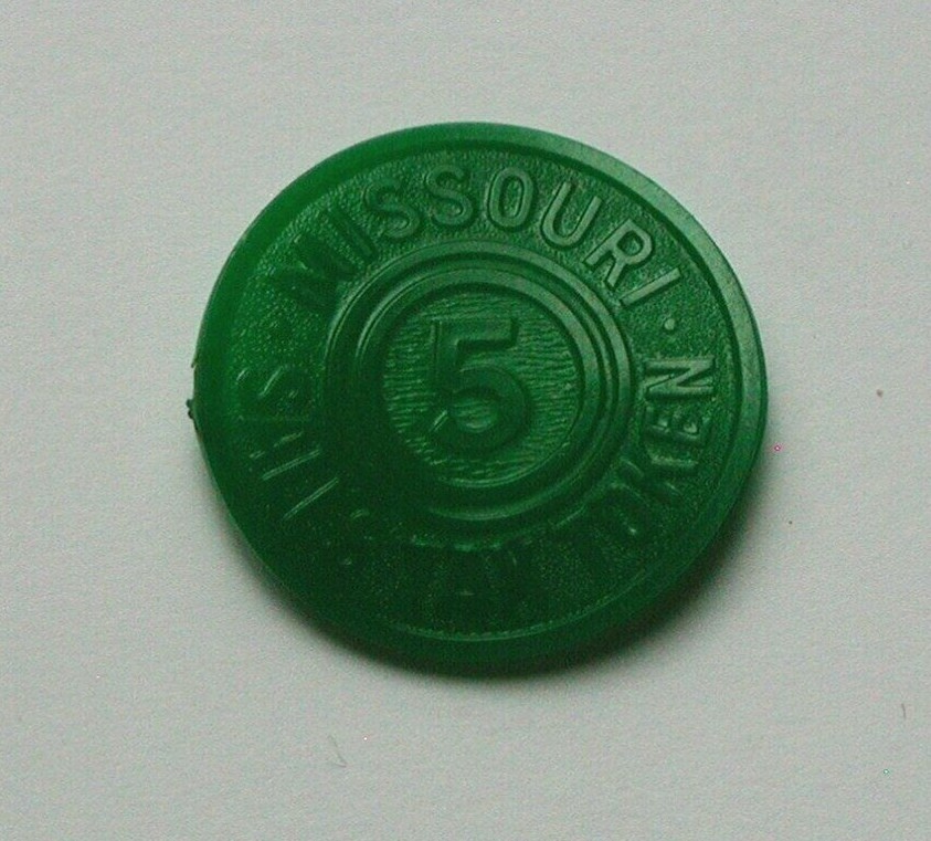 (1947) MISSOURI Sales Tax Commission Green Plastic Token - 5 Mills - 0. ...