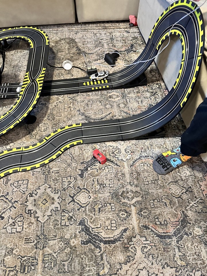 Big Racer Road Racing Set- Electric Powered 672197662608| eBay