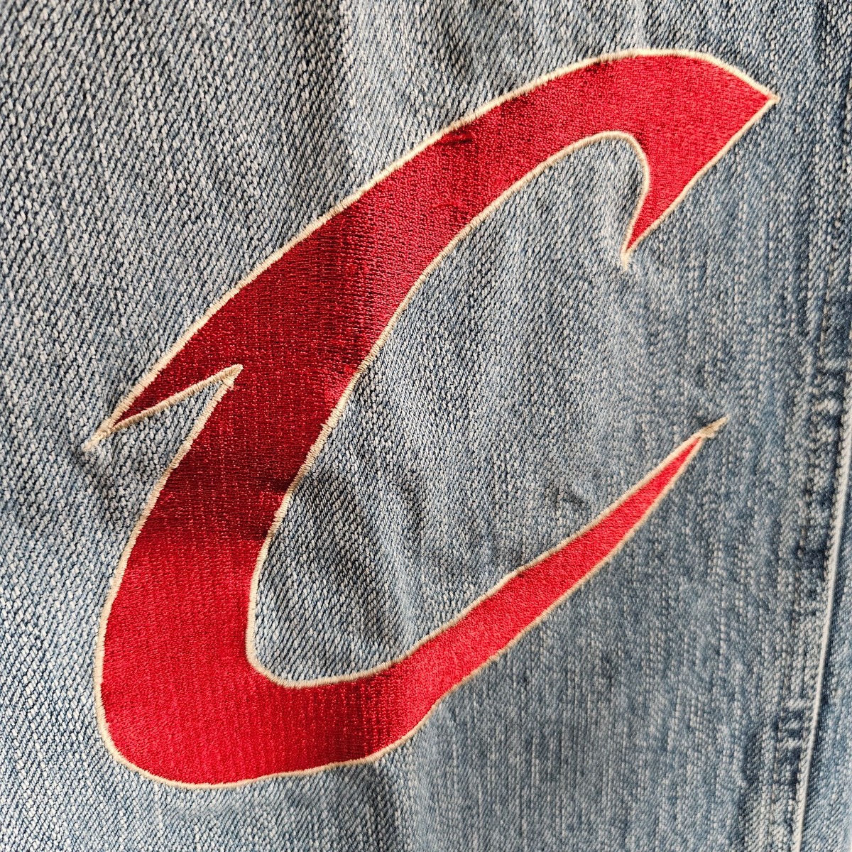 UNK NBA Cleveland Cavaliers Denim Jeans Embroidered Lebron UNK NBA Cleveland Cavaliers Denim Jeans Embroidered Lebron