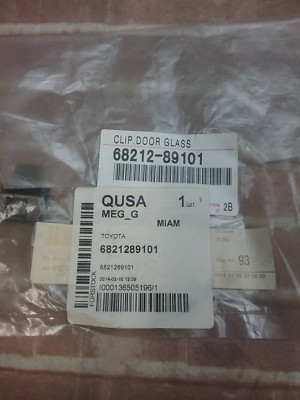 Genuine Toyota End Cover Clip 68212-89101 | eBay