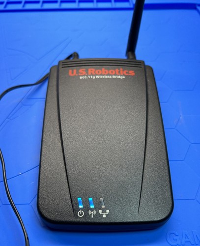 US Robotics 802.11g Wireless Gaming Adapter and Ethernet Bridge Model ...