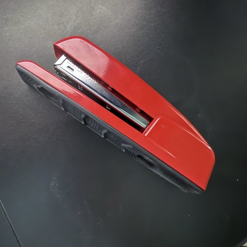 Swingline 747 Full Strip Desk Stapler 25 sheet Red Office Space Milton ...