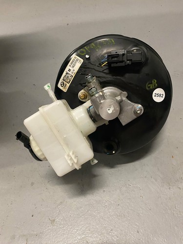 BMW F16 BRAKE MASTER CYLINDER EXPANSION TANK F15 6772697 6771718 ...