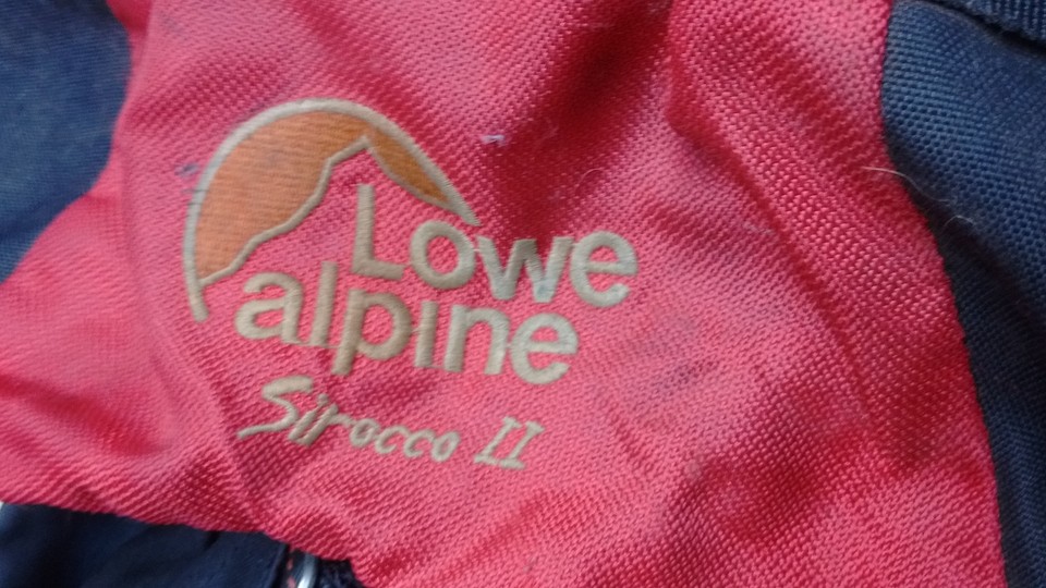 Lowe Alpine Sirocco II Hiking Trailing Backpack Black Red Carry Bag ...