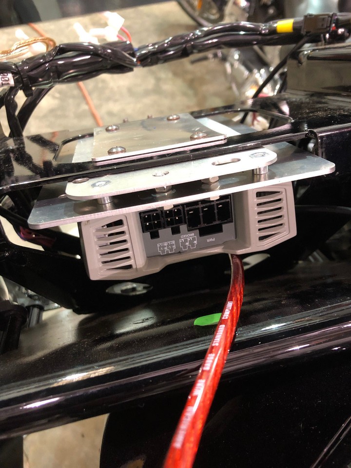 2015+ Harley Davidson Road Glide Large Amplifier Mounting Bracket ...