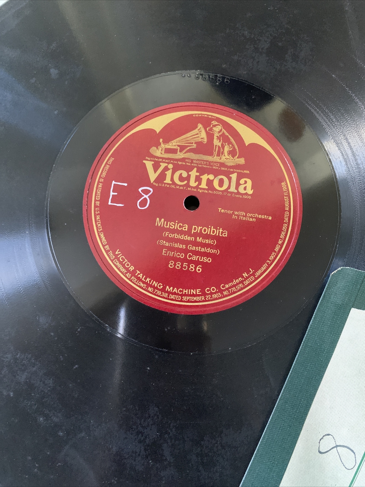 Enrico Caruso Victrola 78 rpm RECORDS 12" D, Glass Base - Collection ...