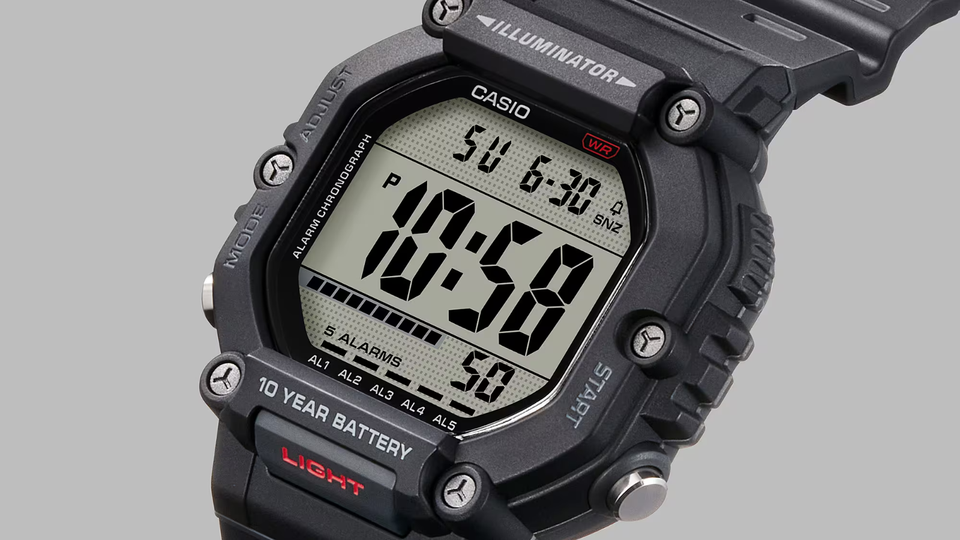 CASIO Herrenuhr digital große Ziffern 10 BAR mit langlebiger Batterie ...