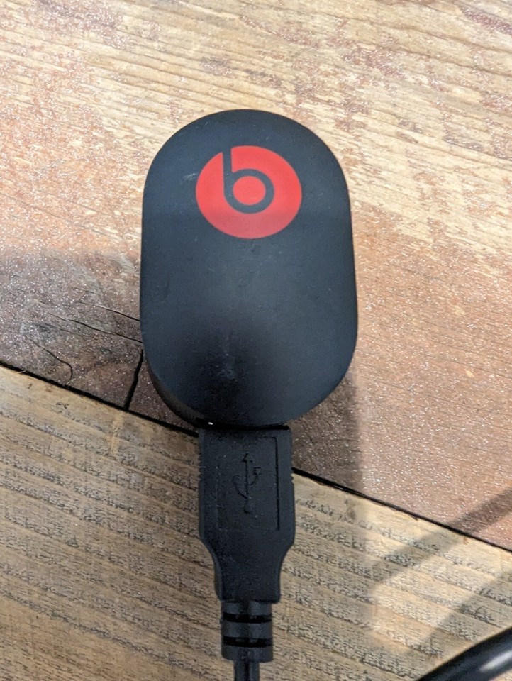 Beats by Dr. Dre USB 10W Power Adapter Charger 5V B0506 - OEM | eBay