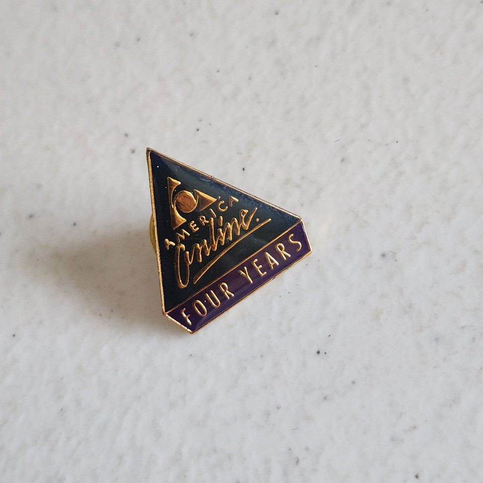 America Online AOL 4 Year Service Lapel Pin Vintage Internet Computer ...
